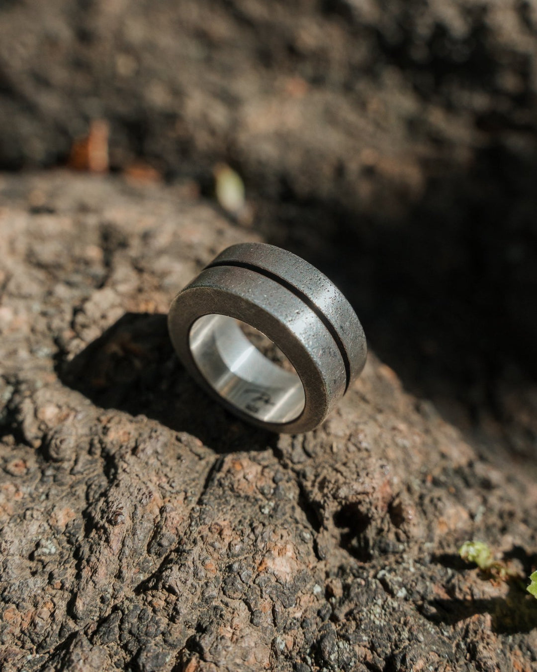 SLIT Pinky Ring – PRY